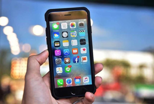 How to fix vertical line on iPhone screen - TheTechMirror.com